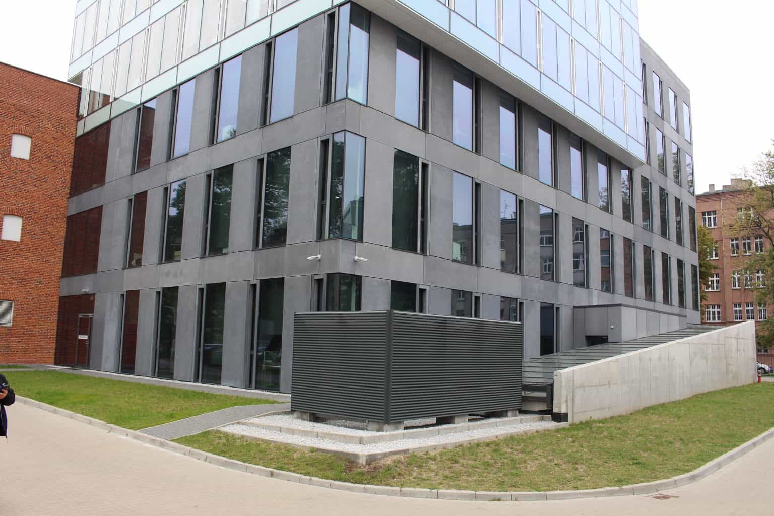 Benefits of Glass-Reinforced Concrete Cladding Panels for Architectural ...